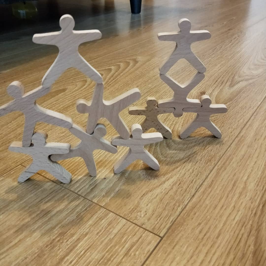 Wooden Balance people Acrobats - set of 10 – Advancing All Children